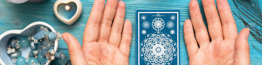 Monja Ausblick 2024 bn1 › engelia